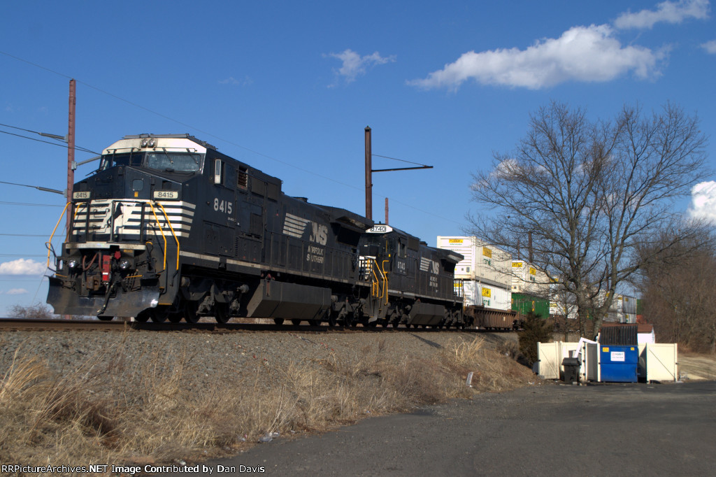 NS C40-8W 8415 and NS C40-8 8740 trail on 24K